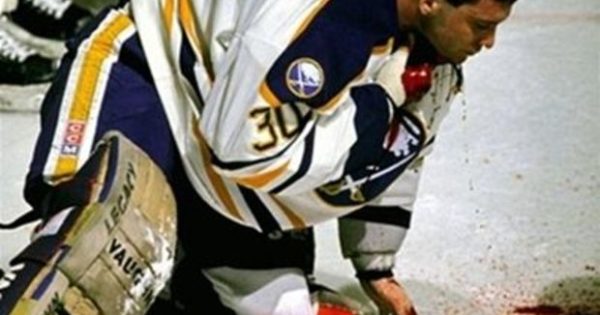 Worst Sports Injuries Ever: Cheesy Bruin Makes Us Flinch : Meet The Matts