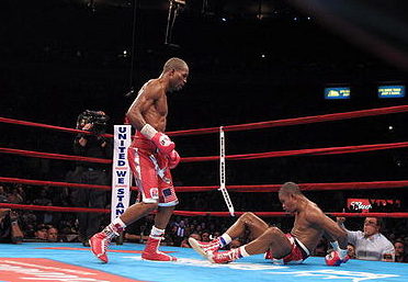 Ronda Rousey Loses Again, Yankees Boring, Knicks Stink! – Meet The Matts